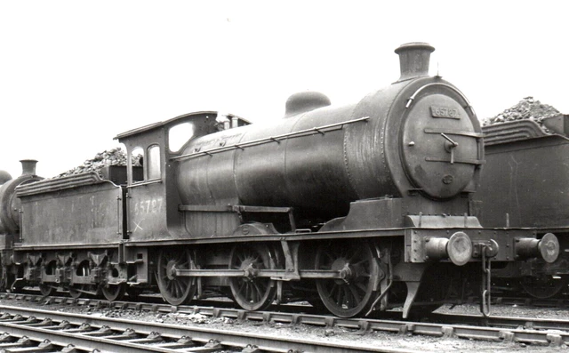 EX LNER CLASS J27 0-6-0 No 65787 at THORNABY MPD on 26/6/61 R/PHOTO £1. ...