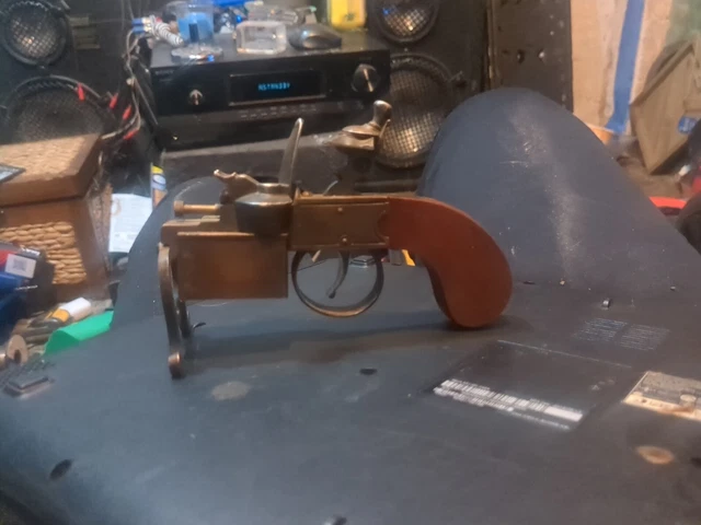 VINTAGE DUNHILL STYLE Tender Tabletop Pistol Lighter Complete! $150.00 ...