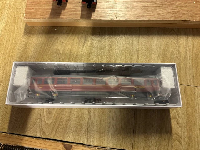 ACCURASCALE MK2B COACH In WCRC West Coast Railway Livery - New £75.00 ...