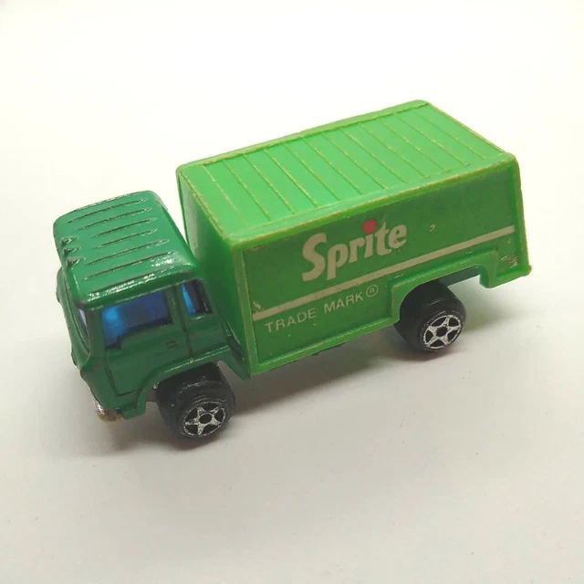 VINTAGE MODEL FORD Delivery Van Sprite Livery £1.50 - PicClick UK