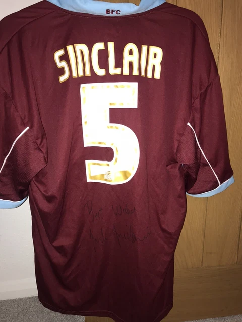 BURNLEY HOME SHIRT 2005 Signed Frank Sinclair Shirt Mens Large £39.99 ...