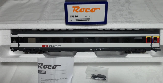 ROCO 45326 Schnellzugwagen der SBB 1. Klasse in ICN - Lackierung EUR 75 ...