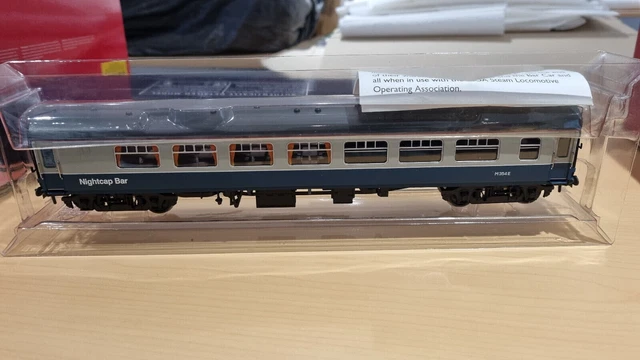 BACHMANN 39-321 MK1 BSP Pullman 'Nightcap Bar' BR Blue & Grey Coach OO ...