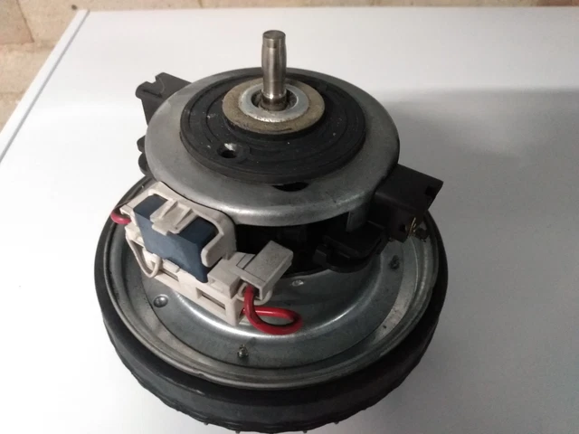 MOTORE YDK ORIGINALE Dyson DC04 testato comprese le spese di spedizione ...