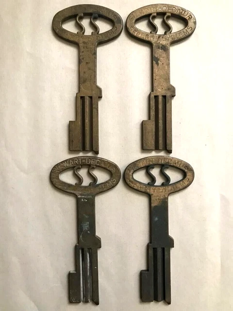 SET OF 4 Vintage Uncut Brass Prison Jail Cell Keys Stewart Decatur ...