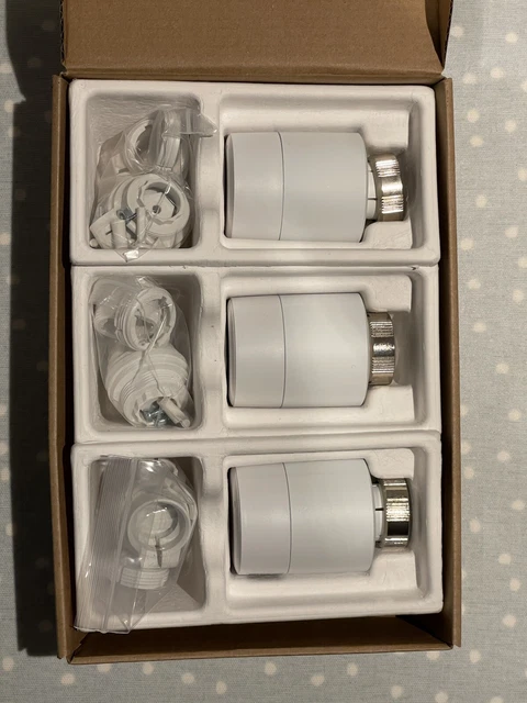 TADO° SMART Radiator Thermostat - PACK OF 3 - V3P-3SRT01-AZ-ML-00 £74. ...