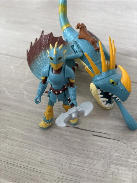 HOW TO TRAIN Your Dragon HTTYD Stormfly And Astrid Figures £5.43 ...