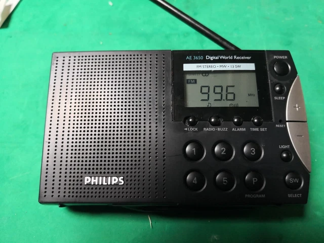 RADIO PORTABLE RÉCEPTEUR numérique mondial PHILIPS AE3650 - FM/MW/SW ...