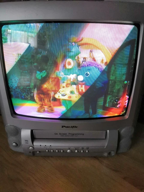 CRT TV VHS Retro 14 Inch Television £100.00 - PicClick UK