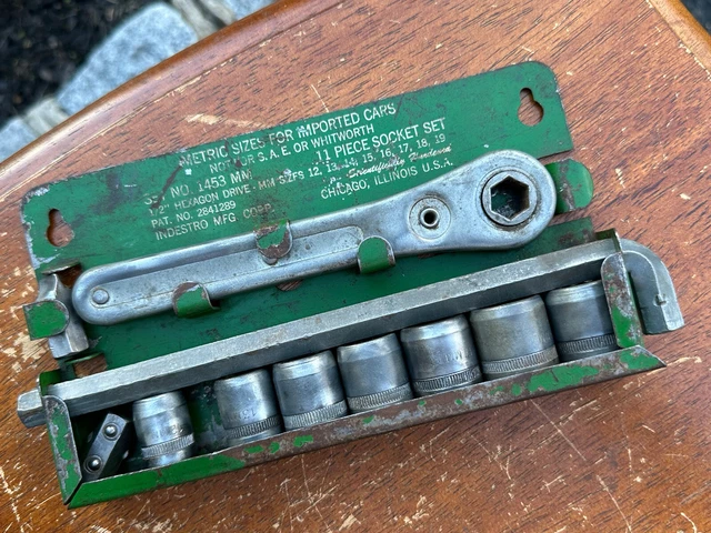VINTAGE US MADE Indestro Metric Socket Wrench Set in Metal Case Chicago ...
