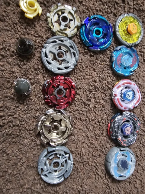 BEYBLADE METAL FIGHT Lot (Beyblade Metal Fusion, Metal Masters And ...