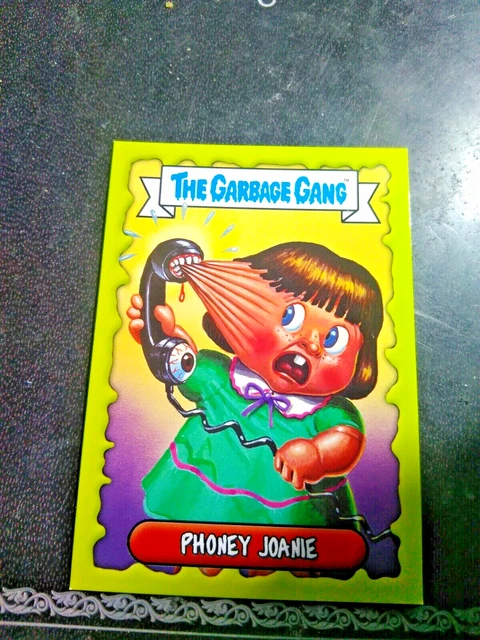 2018 THE GARBAGE Gang Trading Card Game Phoney Joanie 17 Uk Garbage ...