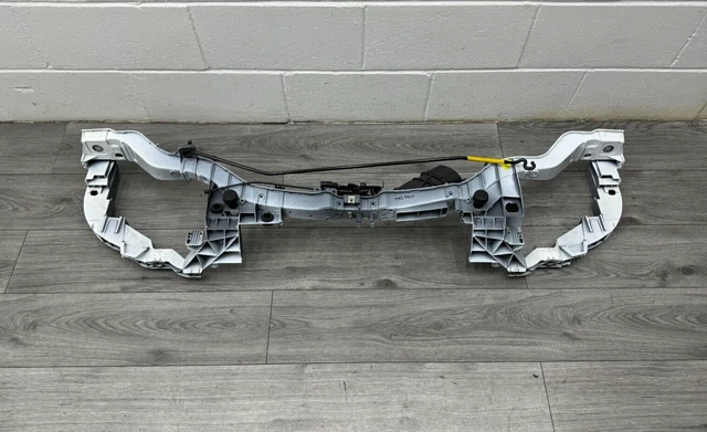 FORD FOCUS MK3 Slam Panel Front Headlight Support Bracket Mount In ...