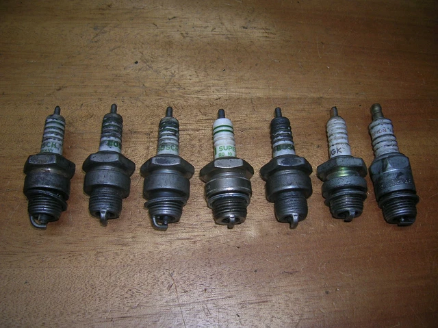 ZÜNDKERZEN AGRIA HIRTH 1300 2300 1600 2600 Balkenmäher Motormäher Oldie ...