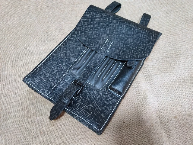 REPRODUCTIONS WW2 GERMAN ARMY OFFICER Leather Map Case Color Black £43. ...