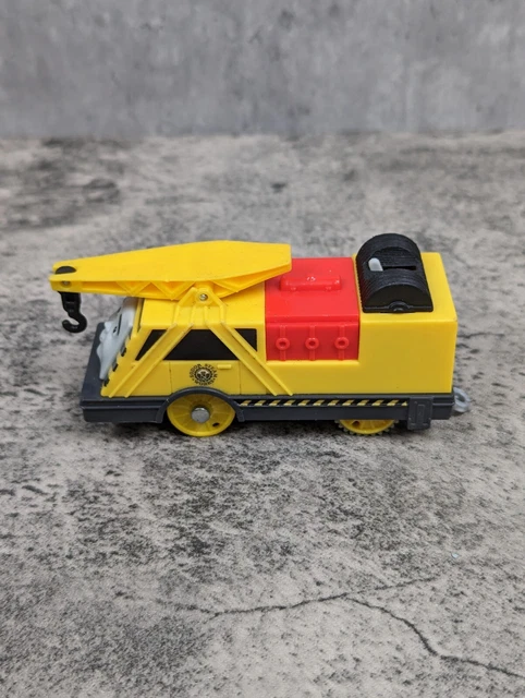 THOMAS & FRIENDS Trackmaster Motorized Kevin 2019 Train Car Tank Yellow ...