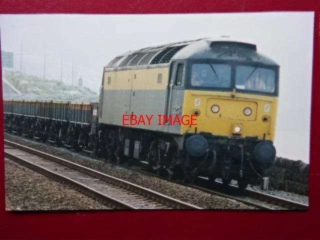 PHOTO CLASS 47 Diesel Loco No 47334 At Pen Mean Mant 1/9/95 EUR 4,20 ...