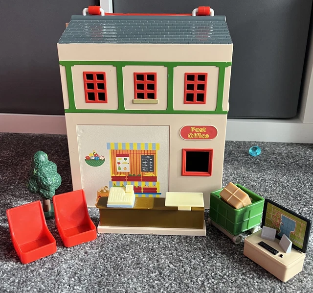 POSTMAN PAT DELUXE PENCASTER Post Office and Sorting Office with ...