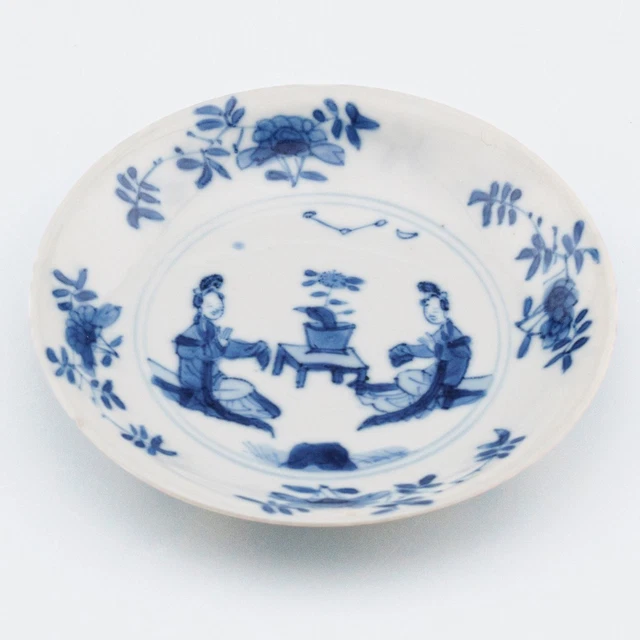CHINESE KANGXI MARKS Porcelain Saucer Blue Lady Romance Western Qing ...