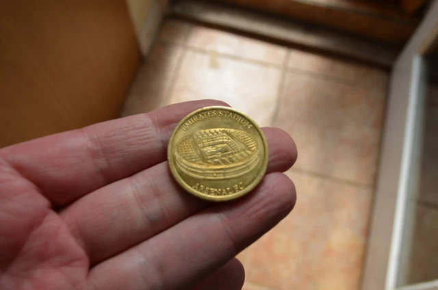 ARSENAL RARE VERSION Emirates Stadium- Football Coin Medal Official ...