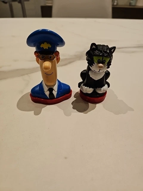 POSTMAN PAT & Jess the Cat Figures 2004 Rare - Stamper Included £9.95 ...