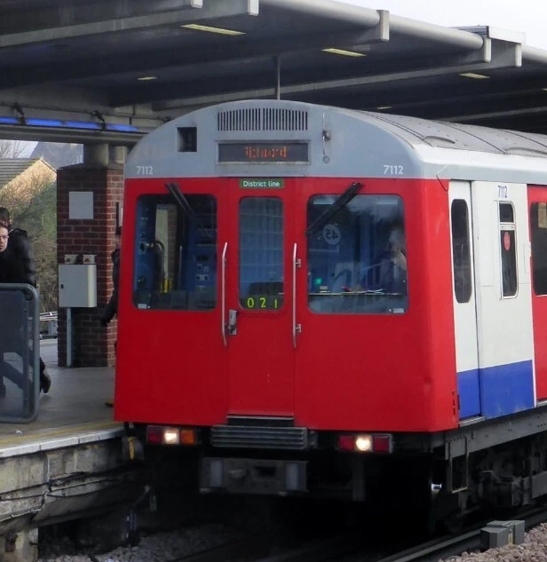 LONDON UNDERGROUND TRANSPORT Stock Cab metal Number Cards £9.99 ...