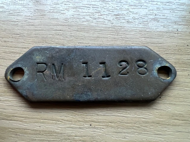 ROUTEMASTER FLEET NUMBER tag RM1128 London transport bus coach £26.70 ...