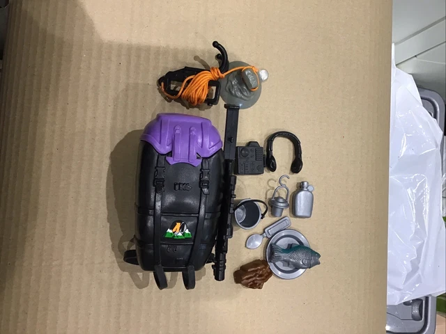 VINTAGE ACTION MAN BASE CAMP SURVIVAL PLASTIC BACKPACK RUCKSACK With ...