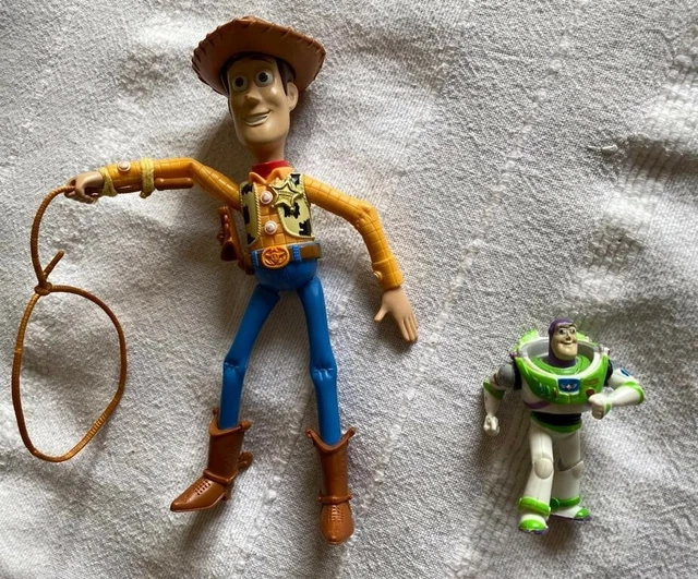 RETRO DISNEY PIXAR Toy Story Action Figure Bundle Woody & Buzz ...