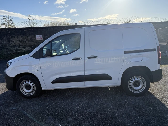 PEUGEOT PARTNER SWB White Van 2025 1.5 Diesel Low Miles 3000 £15,500.00 ...