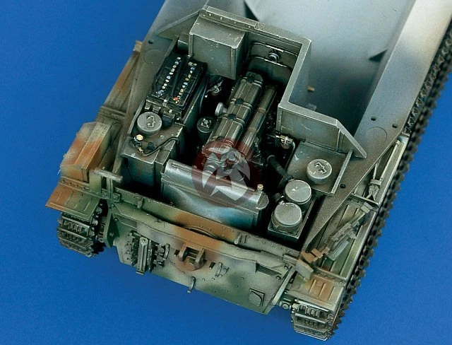MOTEUR ET COMPARTIMENT réservoir Verlinden 1/35 Hetzer Seconde Guerre ...