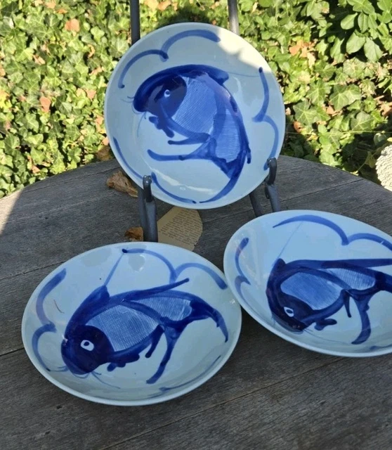 VINTAGE BLUE & White Chinese Antique Porcelain Fish Plate Hand Painted ...