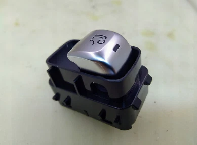 MERCEDES-BENZ GLC X253 Hitching Mechanism Switch A2059051913 NEW ...