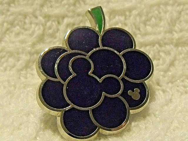 2017 AUTHENTIC DISNEY WDW Hidden Mickey Cast Trading Pin Fruit Purple ...
