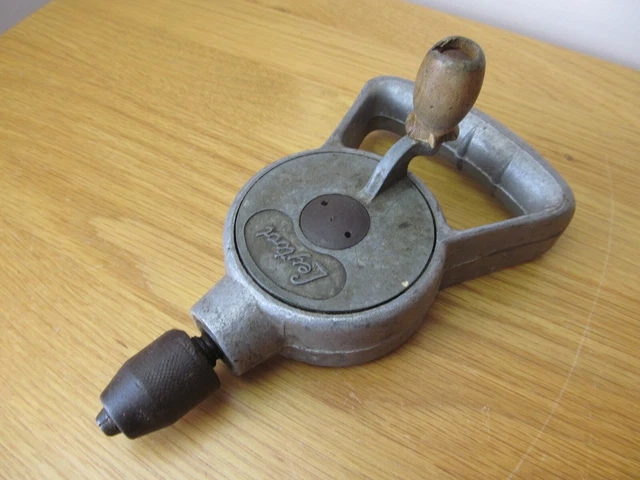 VINTAGE LEYTOOL BRITISH MADE HAND DRILL Pat No. 2098/44 £10.50 ...