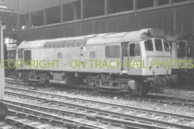 UK RAILWAY PHOTOGRAPH Of Class 25 D7676. Rm25-339 £1.70 - PicClick UK