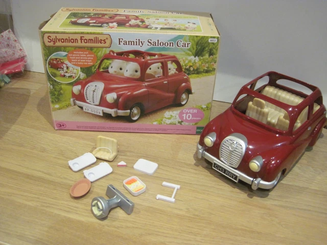 SYLVANIAN FAMILIES VINTAGE Red Family Saloon Car in original box in VGC ...