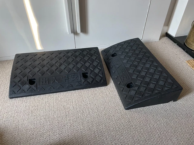 2X 50CM HEAVY Duty Plastic Kerb Ramps HGV Caravans Lorry Car Truck ...
