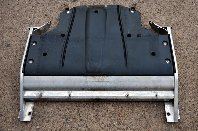 LAND ROVER FREELANDER 1 facelift 2004-2006 oil sump / under engine ...