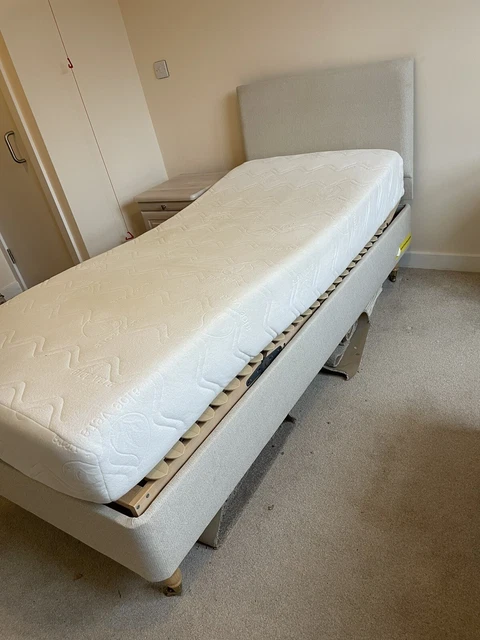 ELECTRIC ADJUSTABLE SINGLE Bed £30.00 - PicClick UK ELECTRIC ADJUSTABLE SINGLE Bed £30.00 - PicClick UK