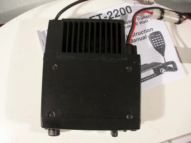 YAESU FT-2200 - VHF-TRX - mit M67781L Powermodul EUR 25,00 - PicClick DE