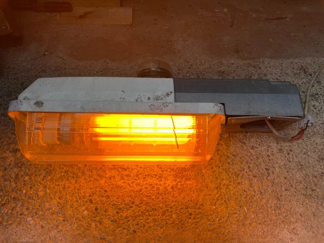 PHILIPS POST TOP 35W Sox Sodium Street Light Lantern Electronic Gear ...