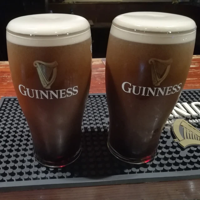OFFICIAL & BRAND New Guinness Branded Tulip Pint Glass £10.00 - PicClick UK