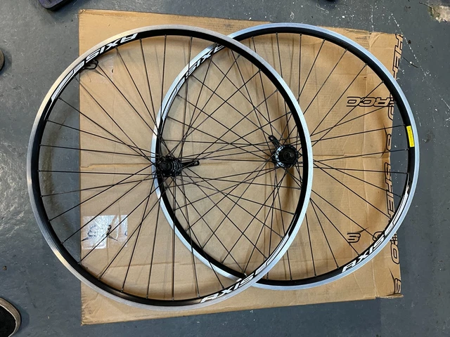 AXIS CLASSIC ROAD bike cycle alloy Wheelset 700 C clincher wheels £42. ...