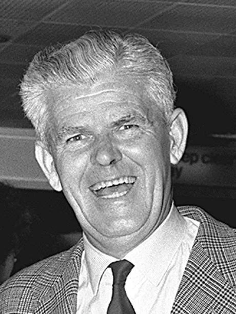 MR GARFIELD TODD former Prime Minister Rhodesia who confined h- 1967 ...