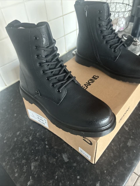 DR MARTIN STYLE Airwear Boots By Deakins Size 8 New In Box £31.89 ...