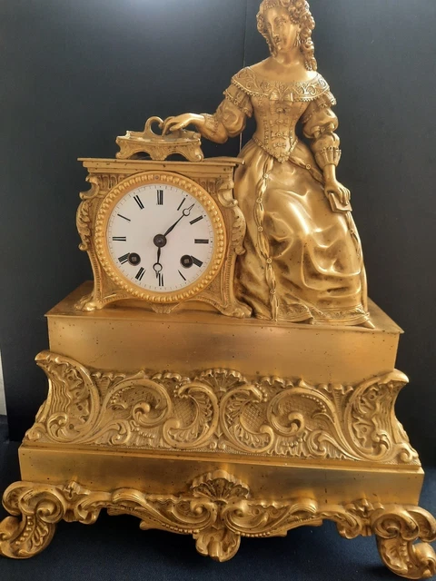 ANCIENNE PENDULE EN Bronze doré début 19ème EUR 200,00 - PicClick FR