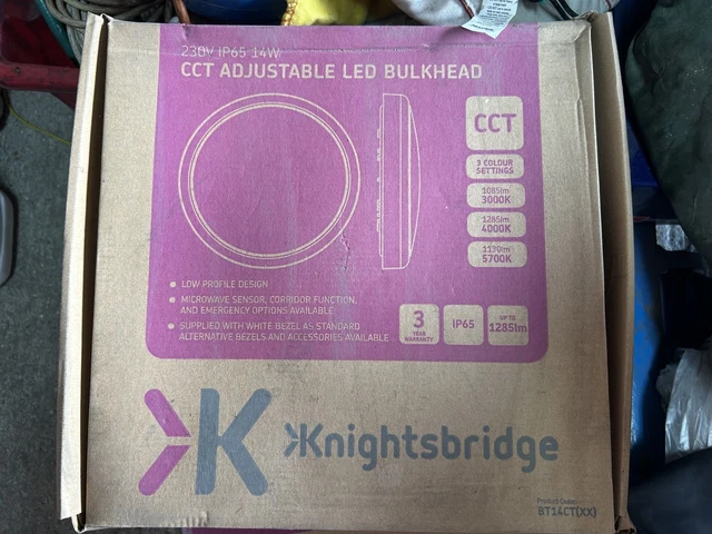 KNIGHTSBRIDGE 14W CCT Adjustable LED Bulkhead - IP65-BT14CT £14.00 ...