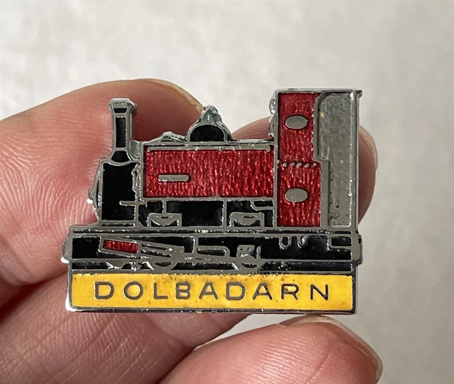 VINTAGE ENAMEL METAL Steam Train Pin Badge DOLDBADARN Dinorwic Port ...