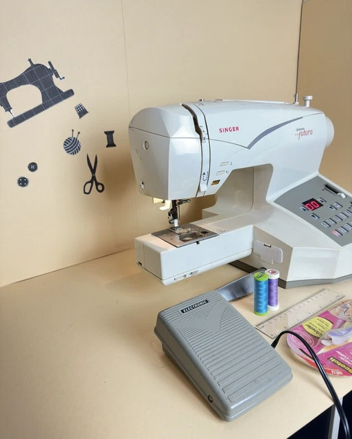 SEWING MACHINE EMBROIDERY machine singer quantum futura CE-200 top £208 ...